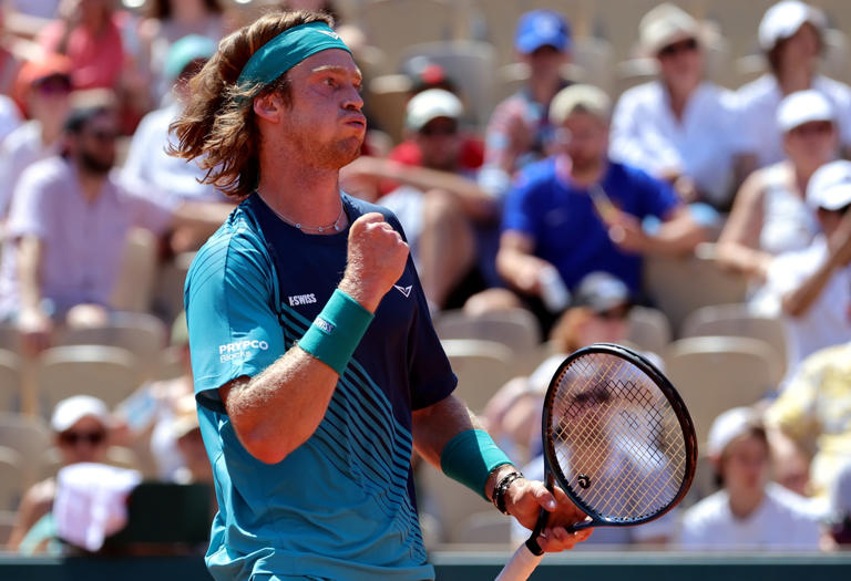 Carabelli cae en segunda ronda ante Rublev