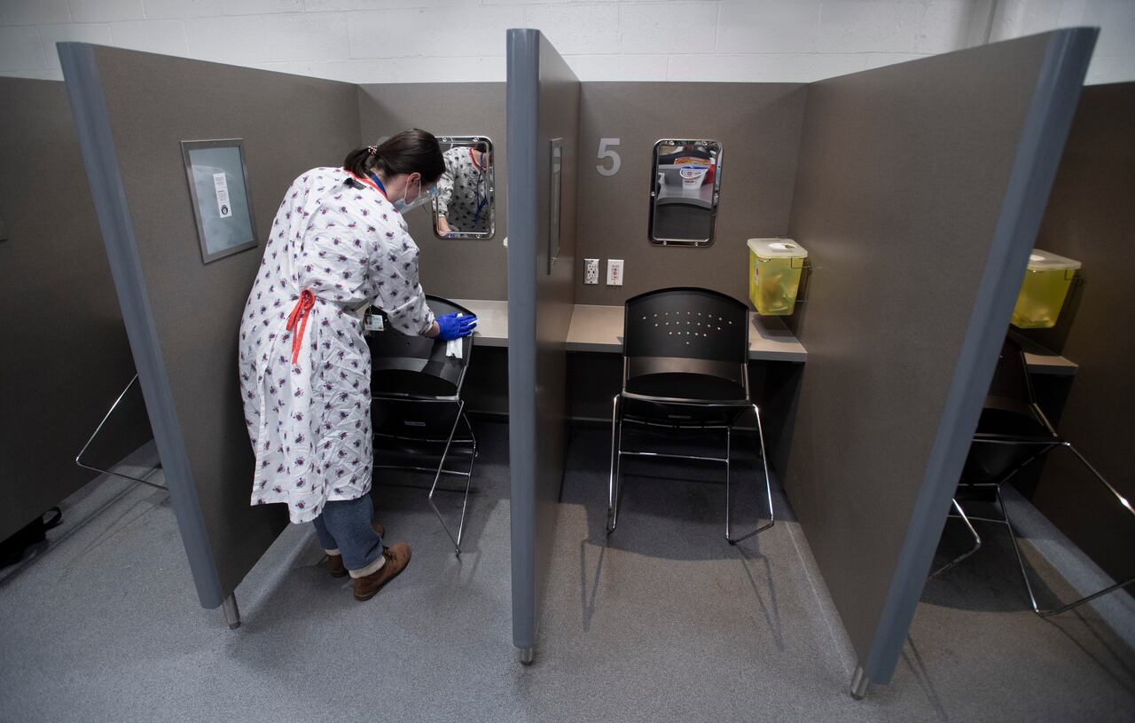 Ottawa's top doctor paints bleak picture of a city without supervised ...