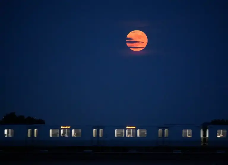 This June, the sky will shine with the legendary strawberry moon: Here ...
