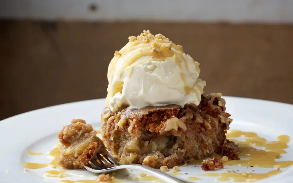 Southern apple cakes that taste like home