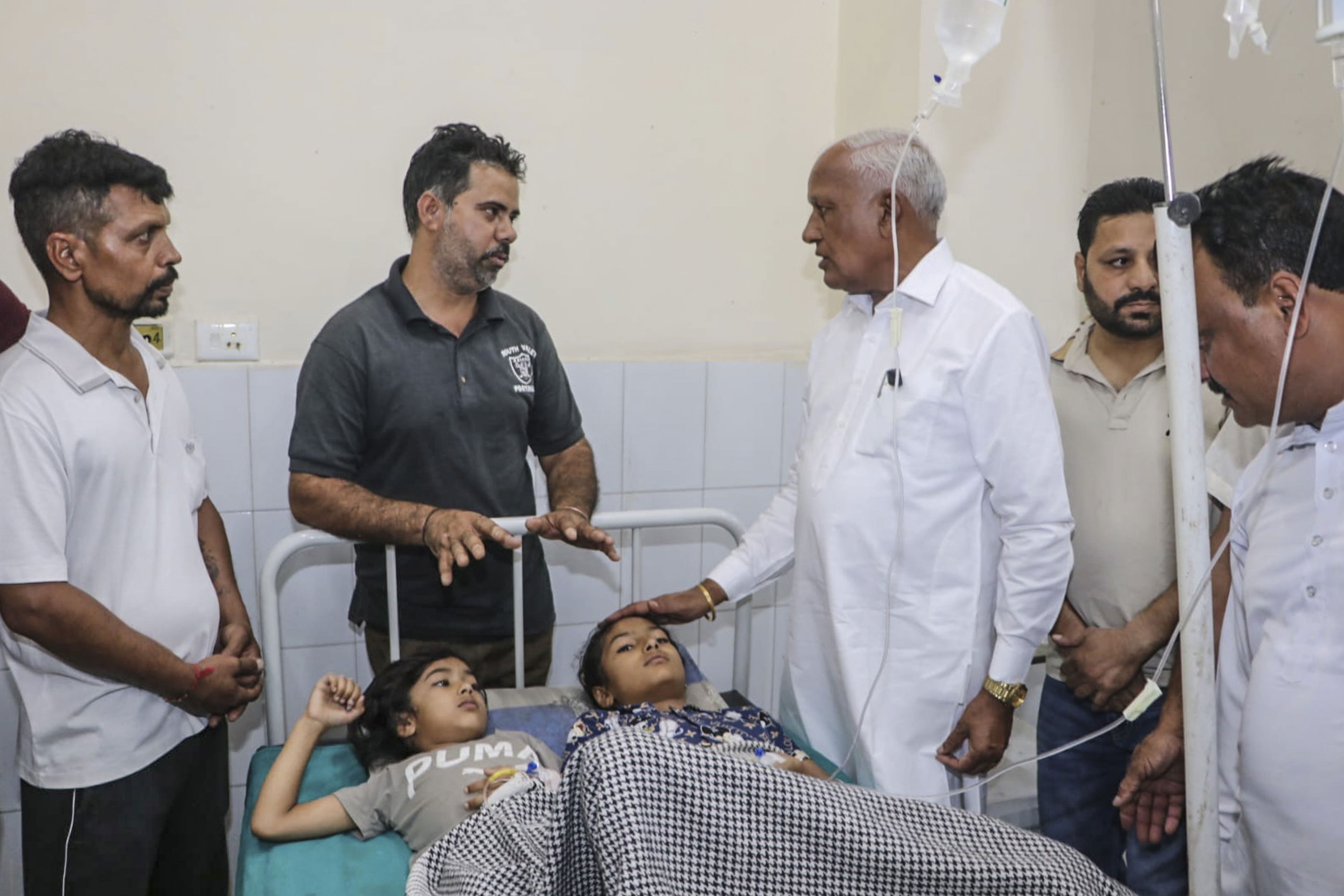 Over 70 people fall ill after having food at wedding ceremony in Punjab ...
