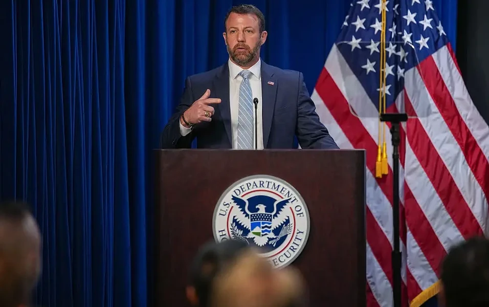 Trump plan to block flights to sanctuary cities draws backlash