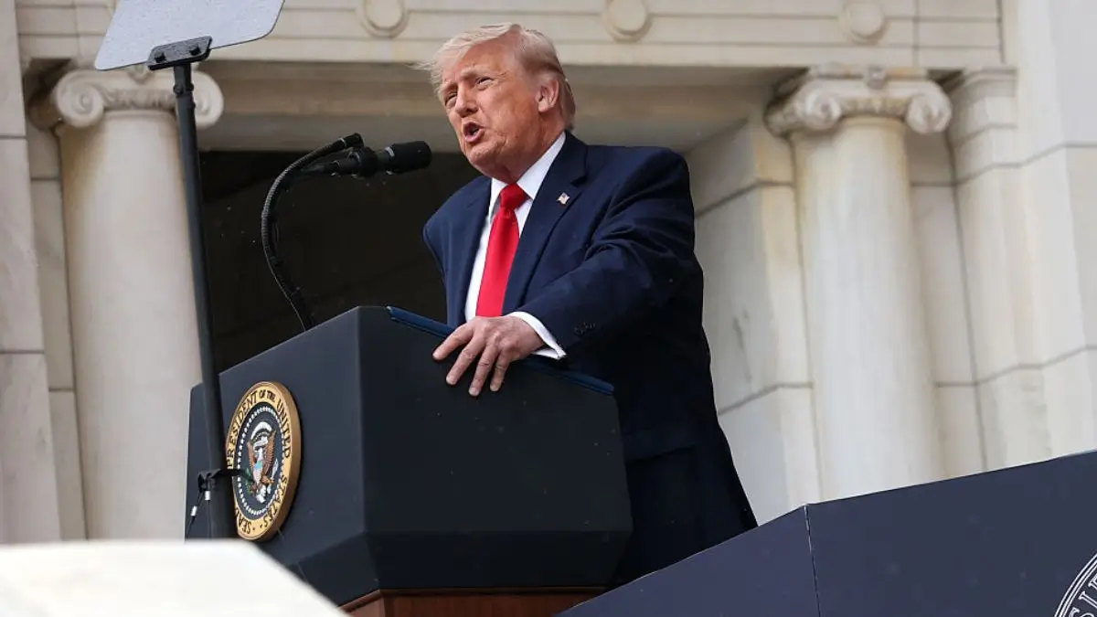 ‘Life-long conman’: Trump Mobile launch collapses into panic after ...