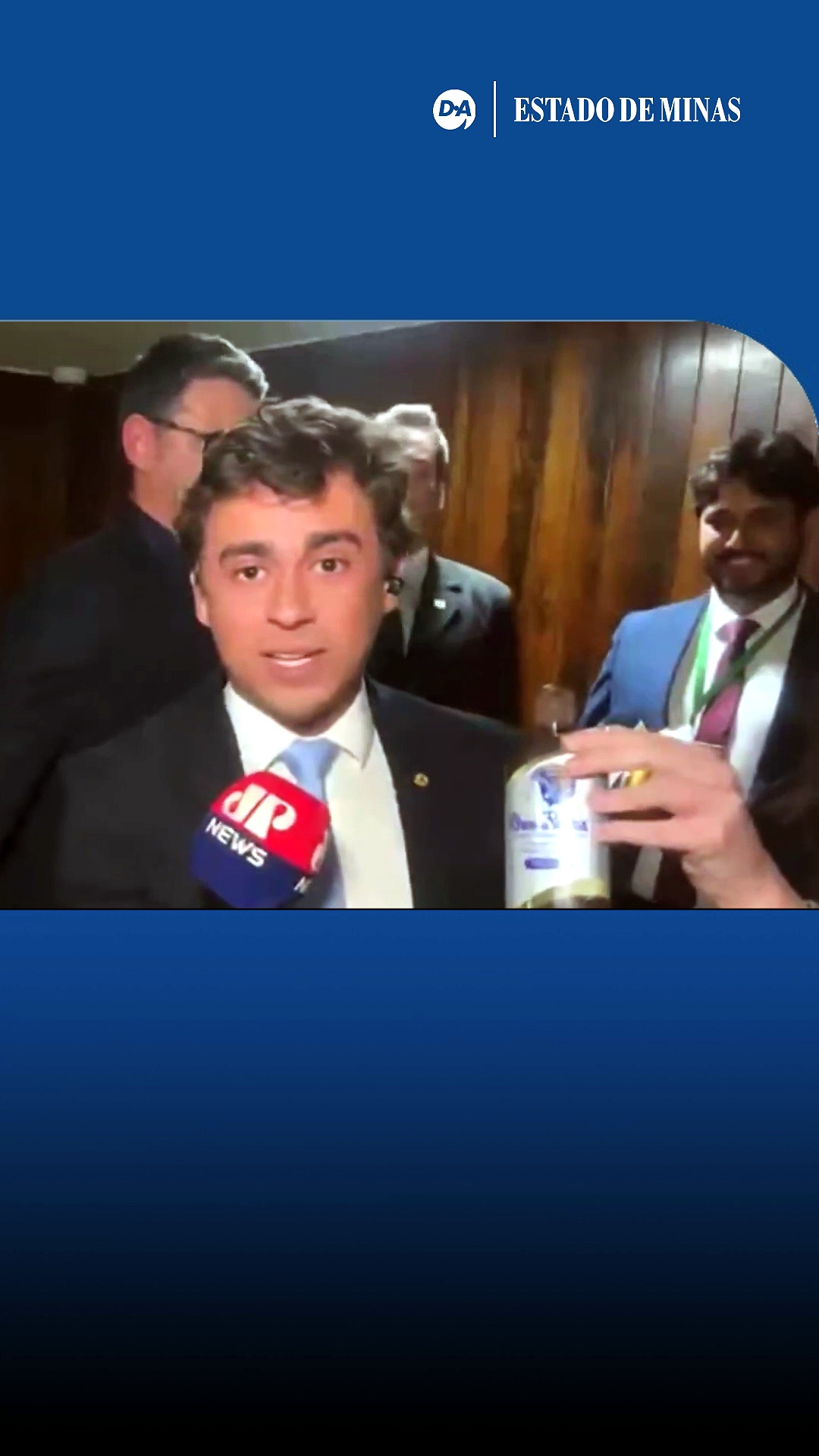 Nikolas Ferreira divide tela com óleo de peroba durante entrevista