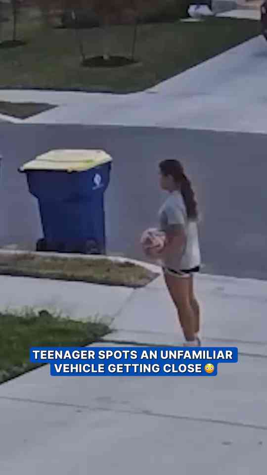 Teen sprints away after suspicious stranger encounter