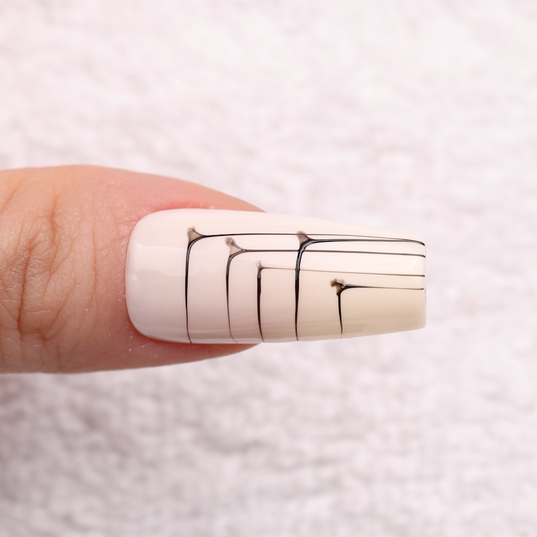 Dominando el diseño perfecto de uñas minimalistas💅
