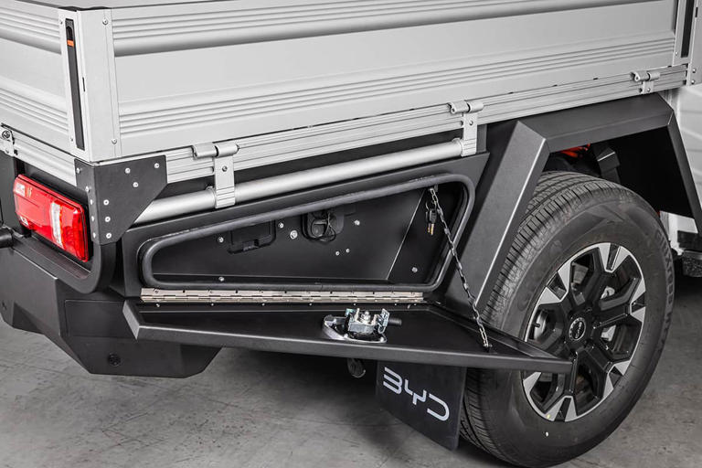 BYD Shark 6 2026 review: Dynamic cab-chassis - Australian first drive