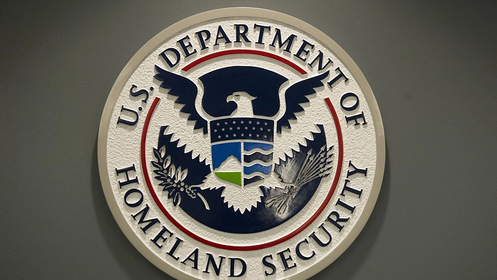 DHS weighs halting customs at sanctuary city airports