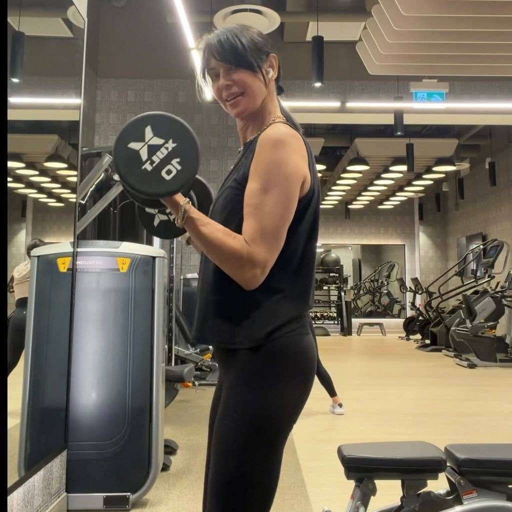 JAG star Catherine Bell reveals toned abs in incredible 6-month ...
