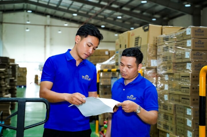 Đèn NLMT TP Solar: Quy trình kiểm chứng chất lượng trước khi tới người ...