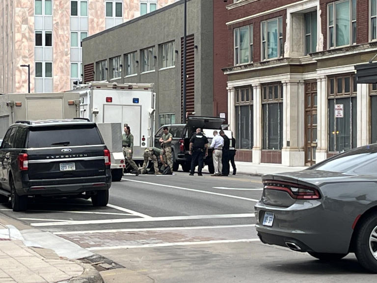 Wichita police clear suspicious boxes outside Sen. Marshall’s office