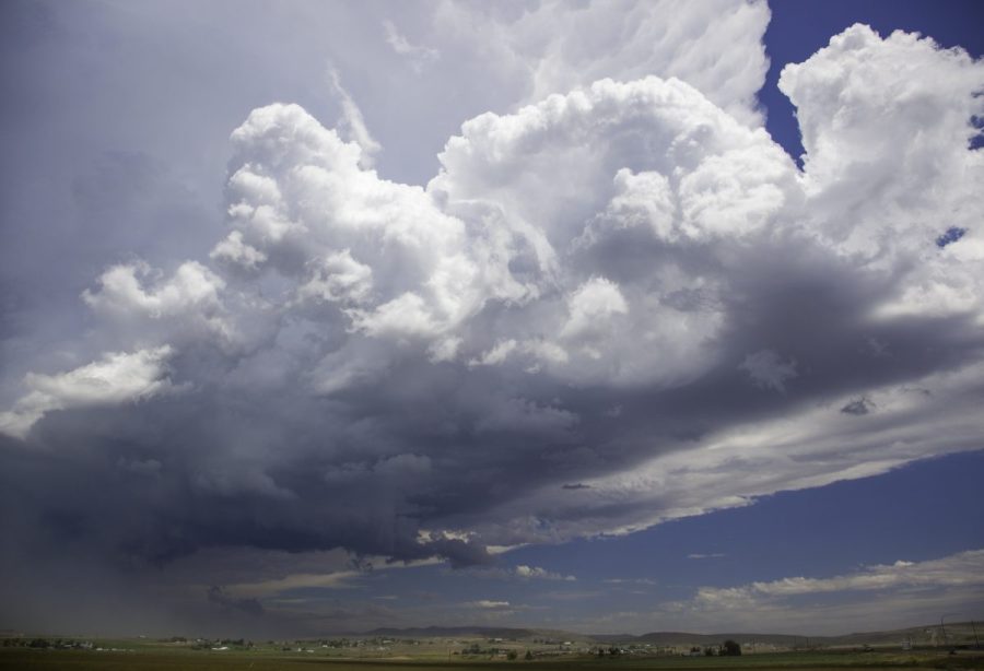 Skydiver dies after midair collision with fellow jumper in Washington