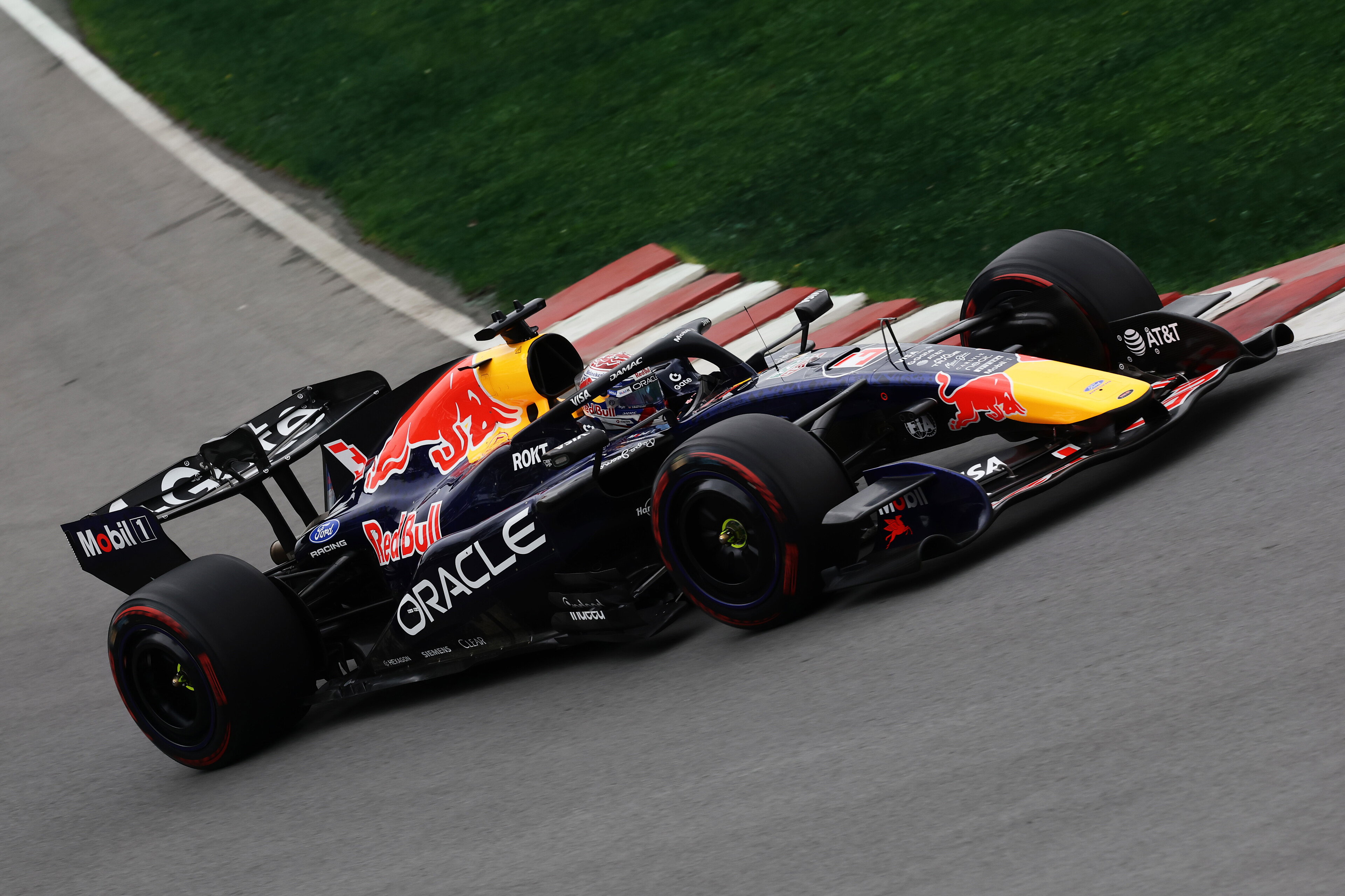 Verstappen passeert Senna in fraai F1-lijstje