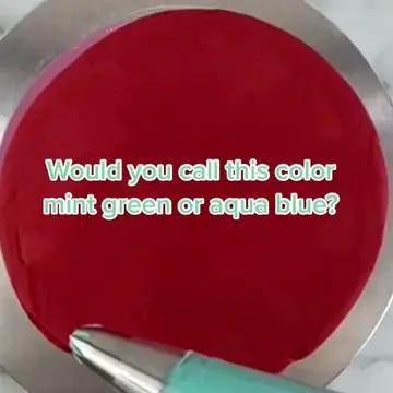 Is this frosting mint green or aqua blue?