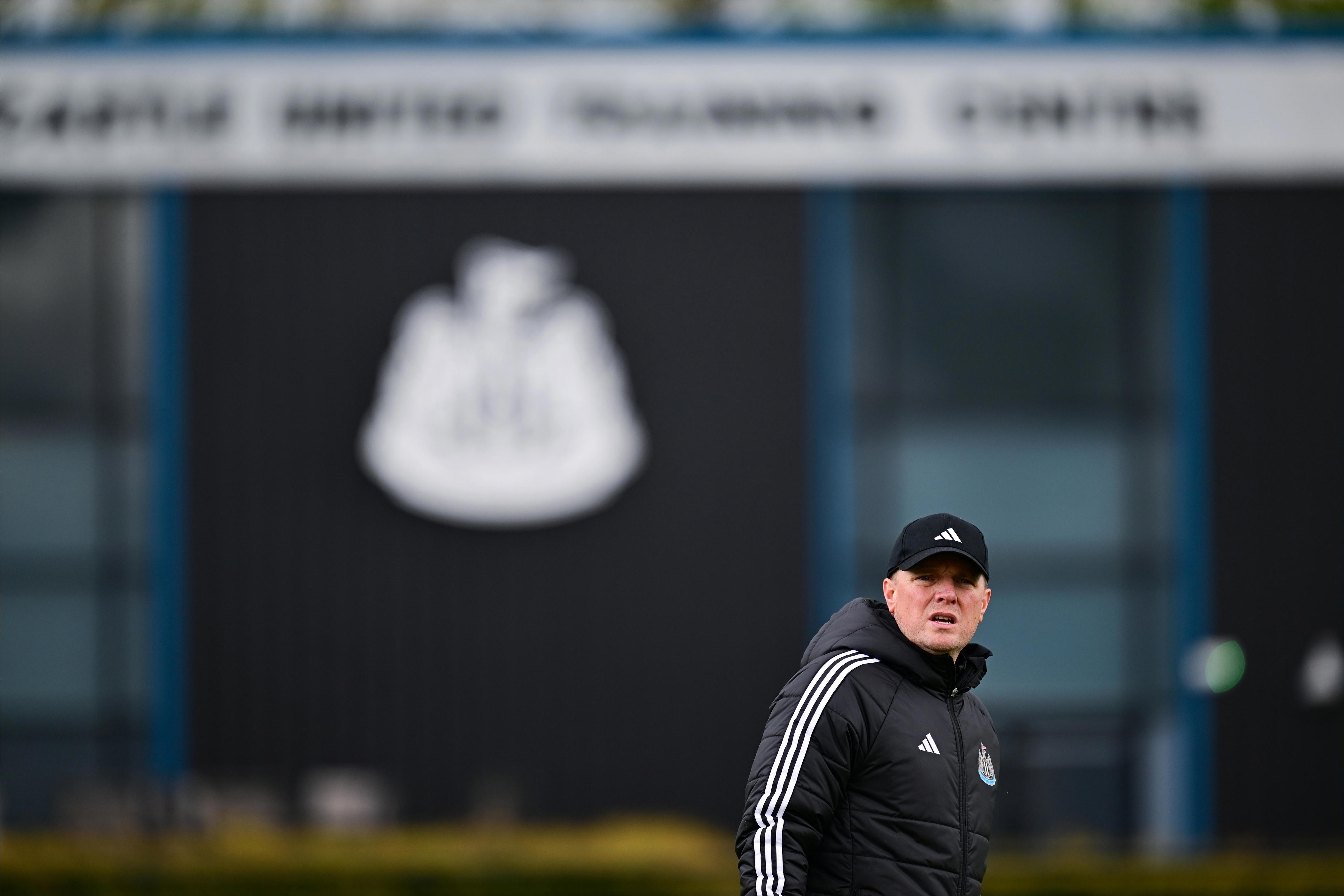Football insider reports completed deal between Newcastle and Reims ...