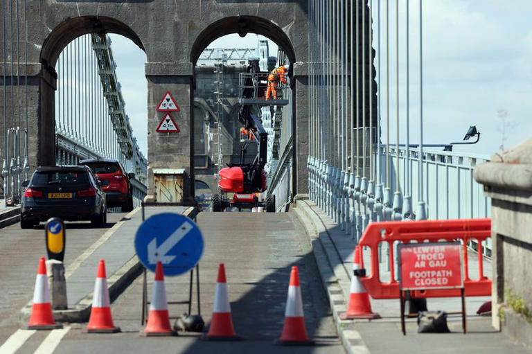 People react after new lights system for Menai Bridge announced for ...