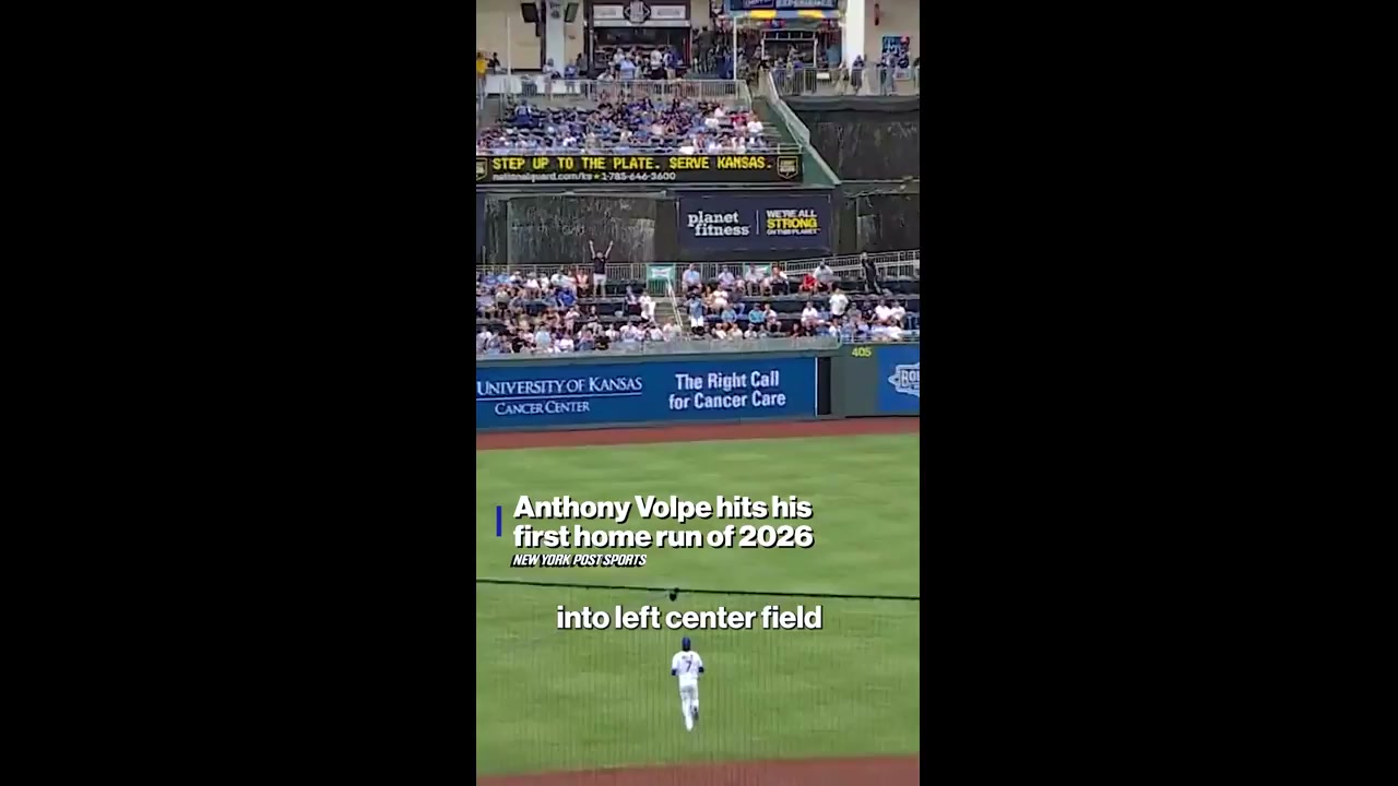 Anthony Volpe hits his first home run of 2026