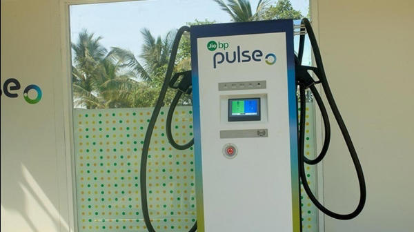 Jio-BP partners UPSRTC to power e-bus fleet across Uttar Pradesh and Delhi