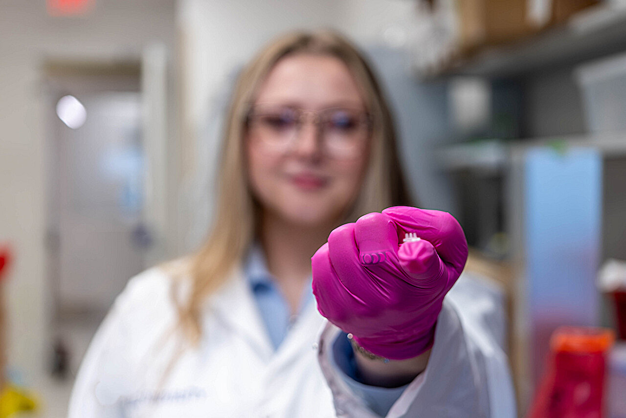 Living bandage accelerates healing across multiple wound types