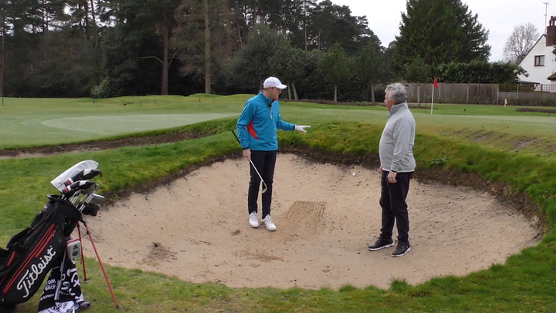 What are the options for an unplayable lie in the bunker?