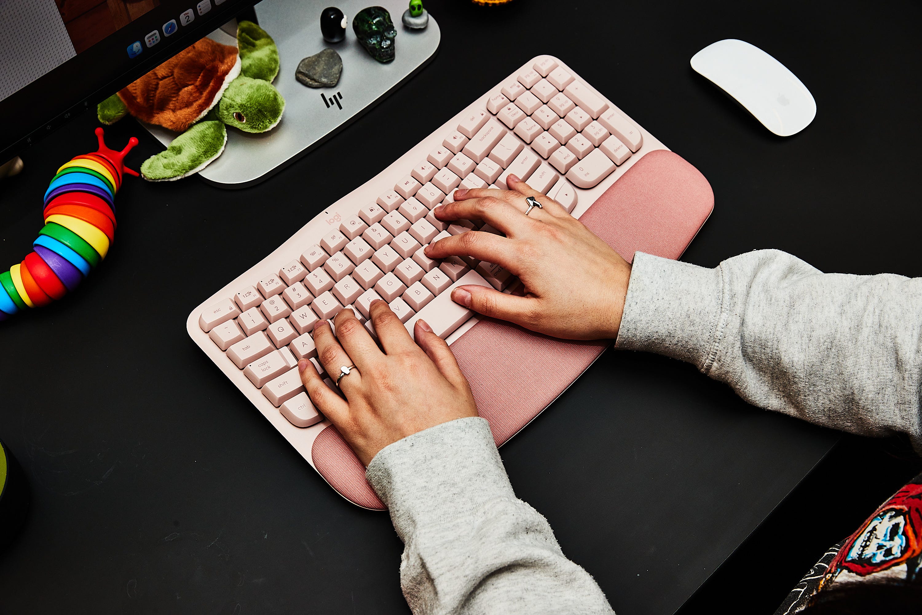 Feel nagging wrist pain when you type? It’s time to switch to an ...