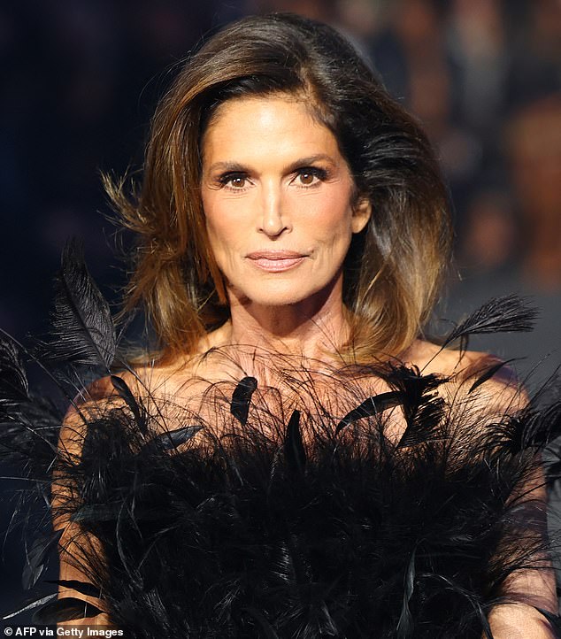 Cindy Crawford, 60, reveals health condition she has suffered from for ...