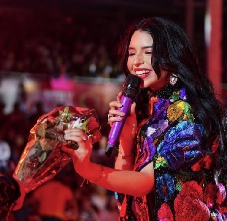 Así lucía Ángela Aguilar antes de sus procedimientos cosméticos