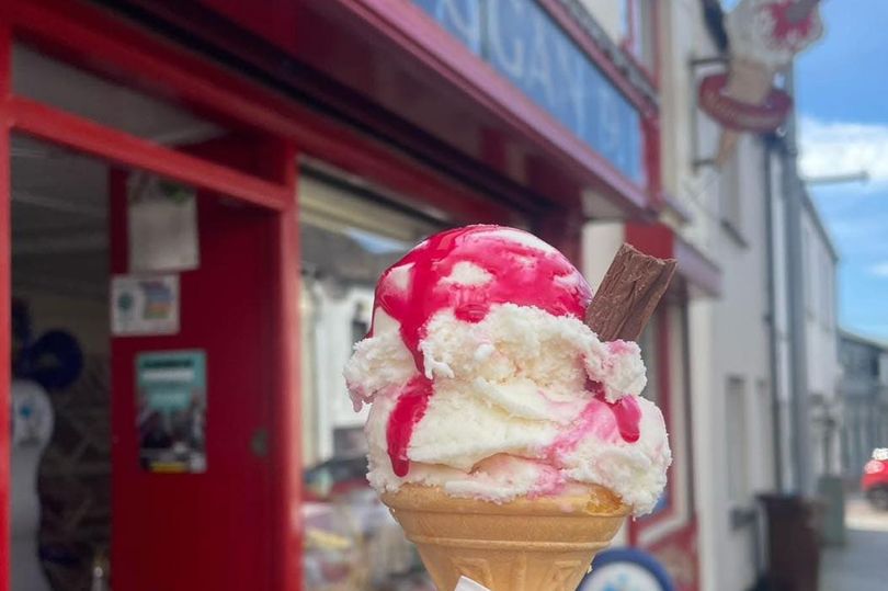Historic 103-year-old ice cream shop serving up final scoops in ...