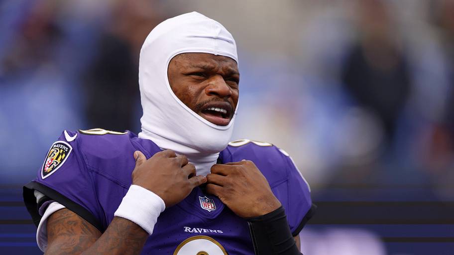 Lamar Jackson quiets the noise on speculation about his Ravens future
