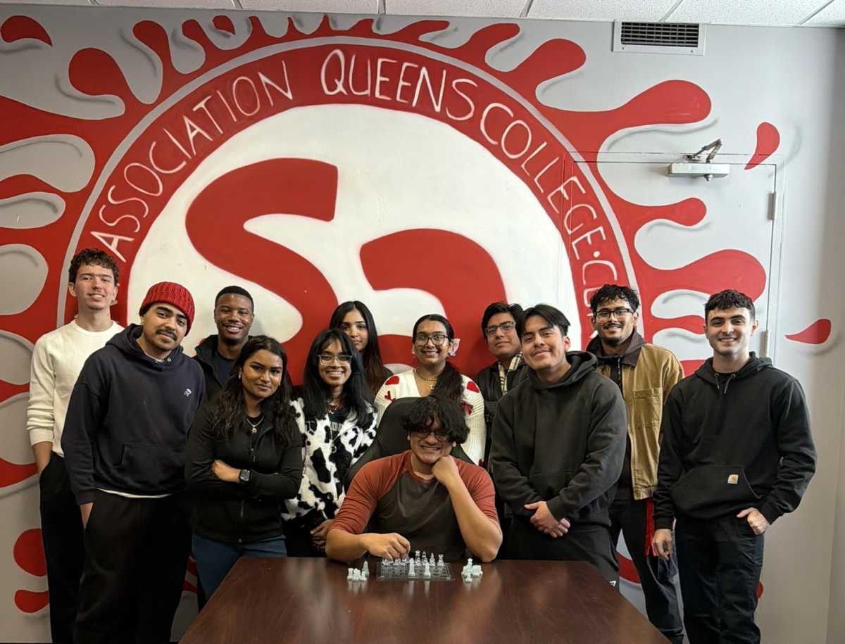 College students say CUNY programs helped land jobs amid challenging ...