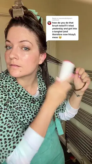 How I brush style curls without tangles or frizz