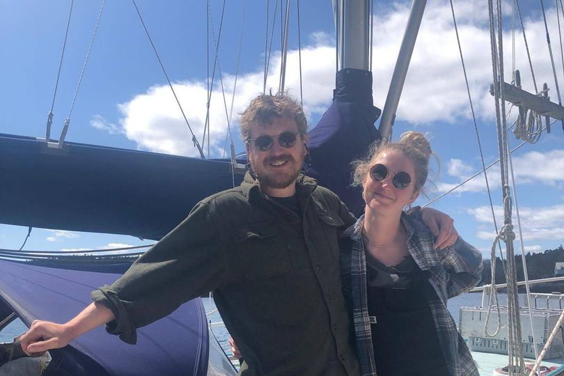 Cornwall sailors stranded after mast destroyed in Atlantic during round ...