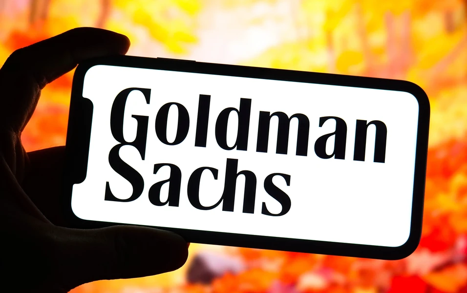 Kiyosaki, Dalio and Goldman warn of looming economic strain