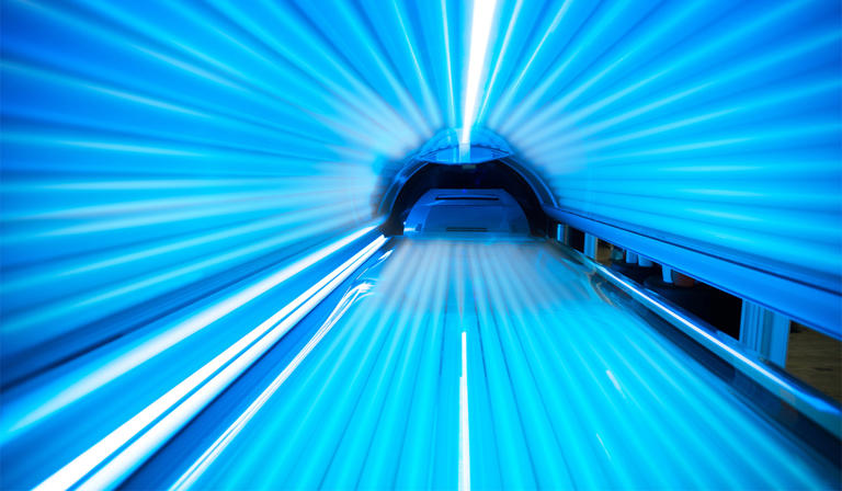 New coalition call for a ‘total ban on sunbeds’ in Ireland