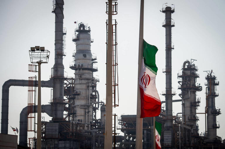 New oil pipeline bypassing Hormuz set for 2027 launch