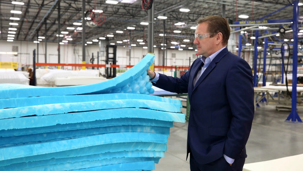 Saatva, Helix, Tempur-Pedic lead 2026 luxury mattress lists