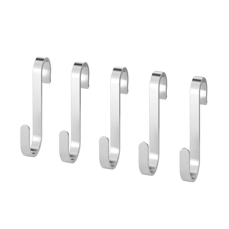 I'm putting a curtain rod on my entryway wall (it's so smart!)