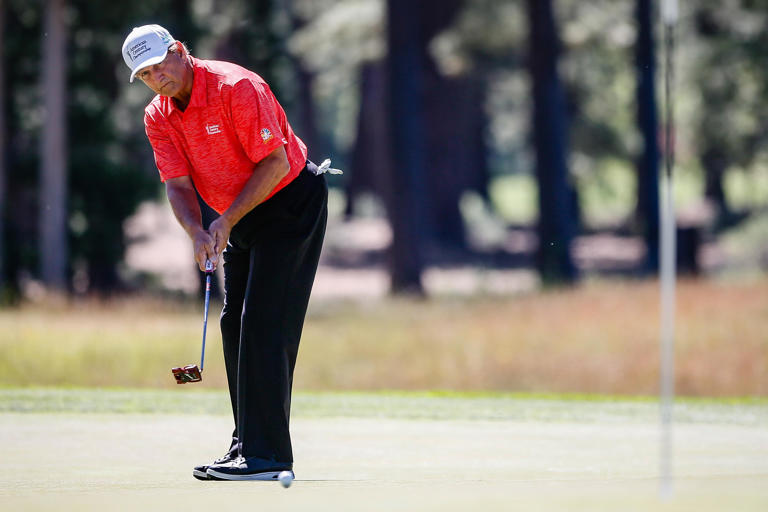 Joe Theismann is grateful for what golf provides
