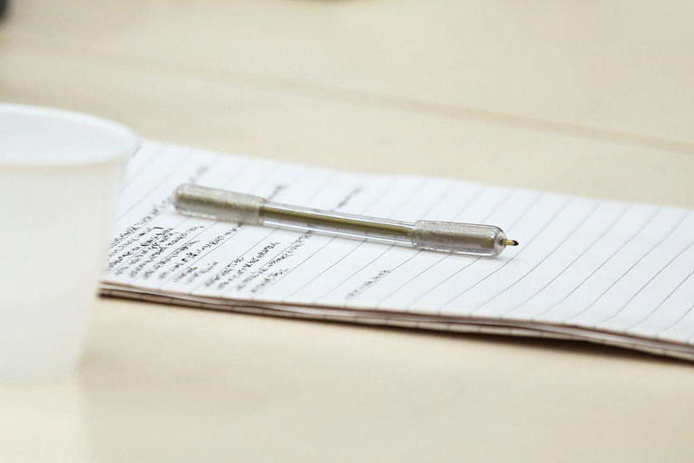 Inside the neuroscience of hand-writing: Why pen and paper beat AI ...