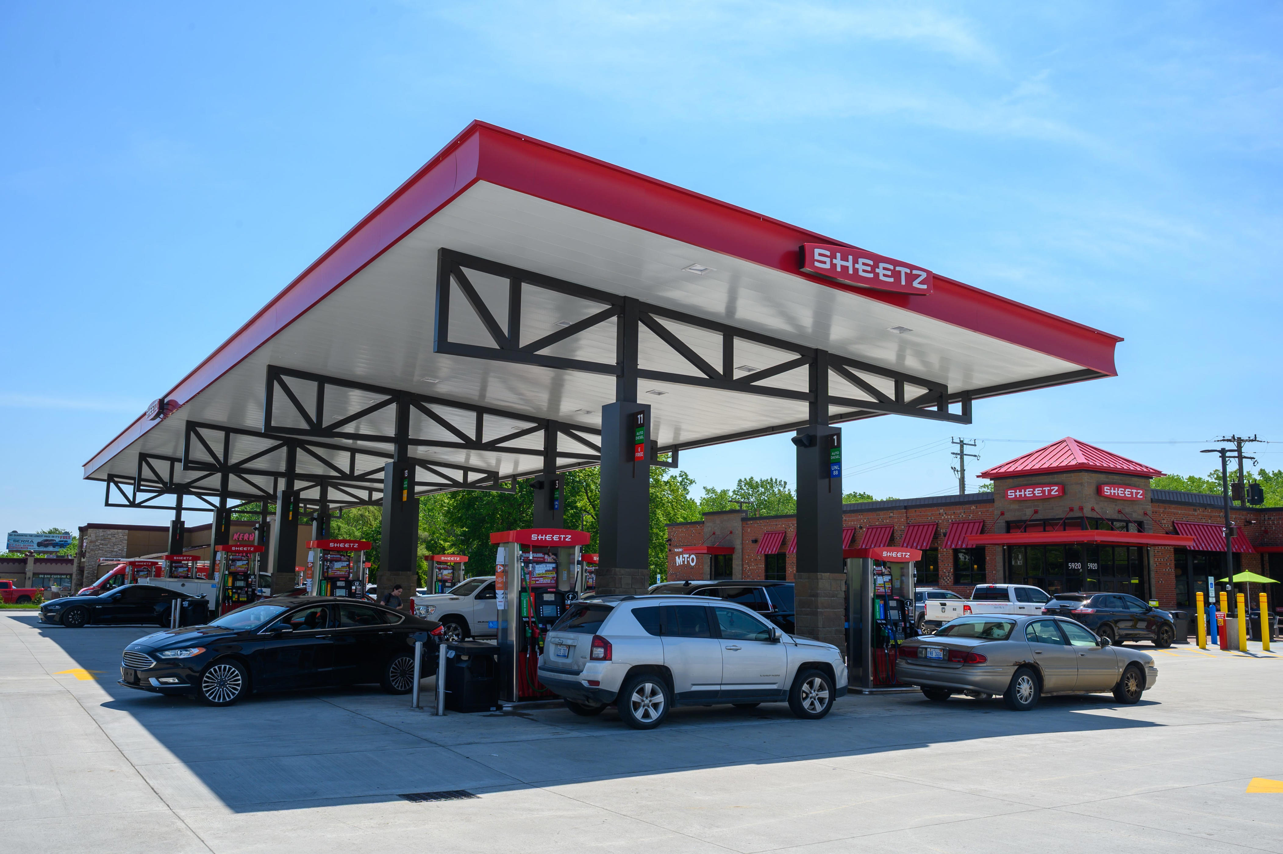 Warren passes moratorium on approval of new gas stations, car washes