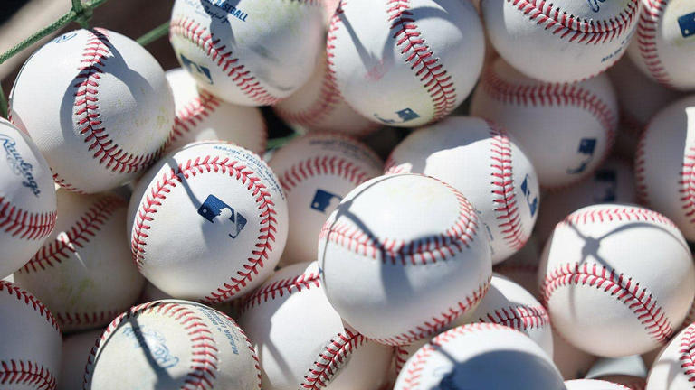 MLBPA opens CBA negotiations with plan to punish low-spending teams and ...