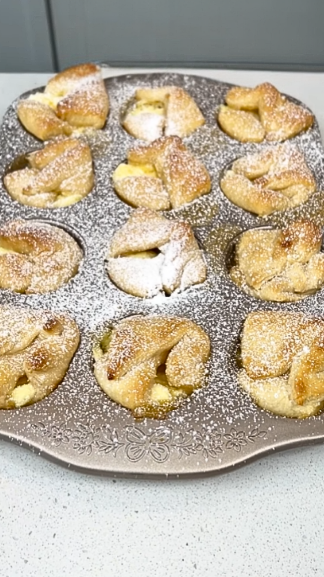 Quick 3 ingredient lemon cheesecake bites