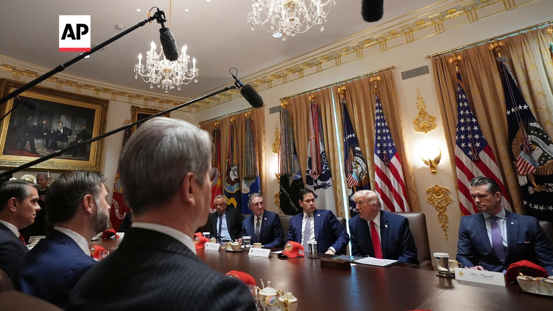 AP reporter describes scene inside Trump's Cabinet meeting as talks to ...