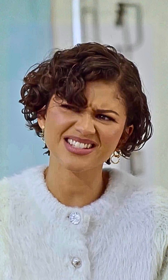 Zendaya reveals what Tom Holland does to annoy her