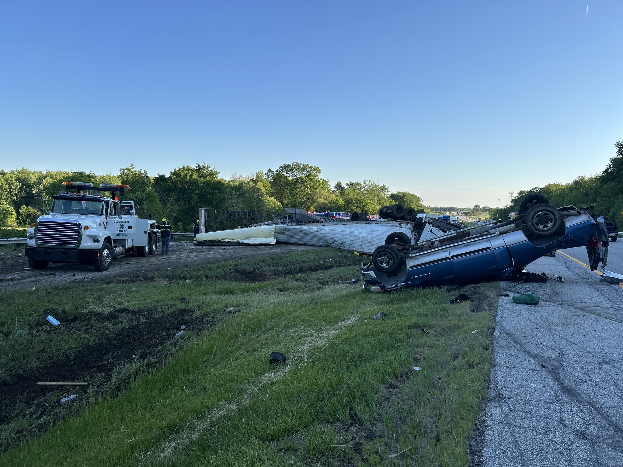 Delays expected after crash on Indiana Toll Road leaves semi, pickup ...