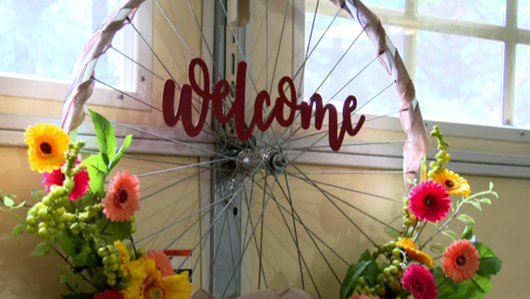 Crafty couple turns bike parts into ornaments for home and body