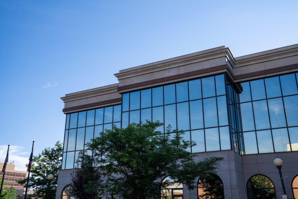 Lawsuit alleges Laramie County’s ICE partnership is unlawful