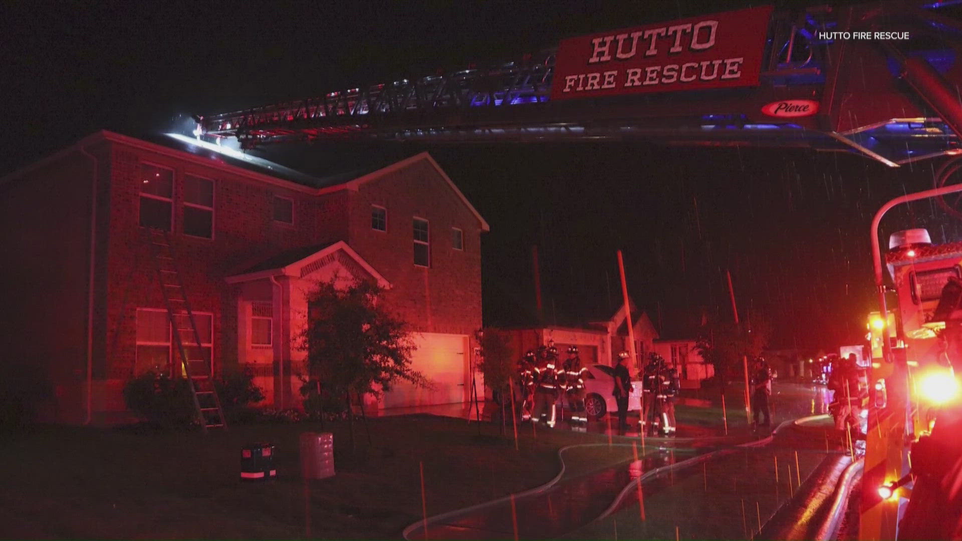 Lightning strike suspected in Hutto house fire