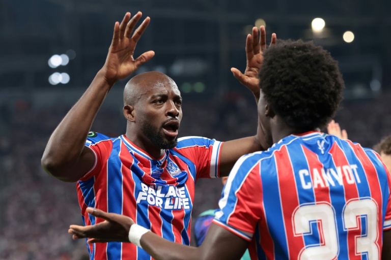 Ligue Conférence : Mateta offre un premier trophée européen à Crystal ...