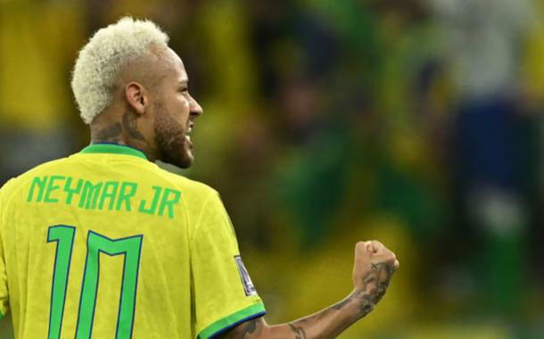 Ex-seleção detona Neymar, cita"férias remuneradas" e dispara: 'Só faz ...